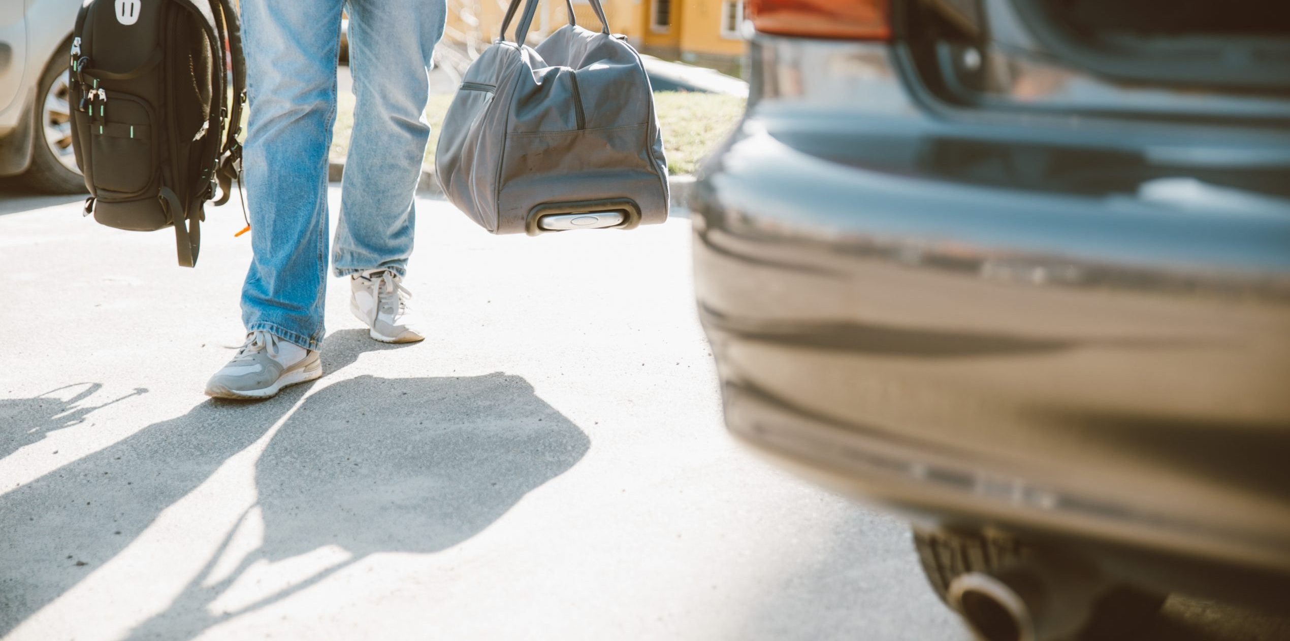 Pick Up & Drop-off - Outcomex